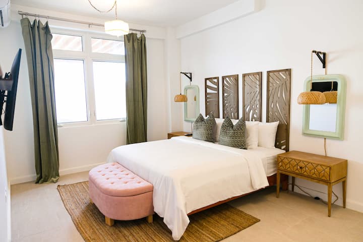 N1 Condos #3-4 | 6 Bedroom | Near Ocean Park Beach - San Juan