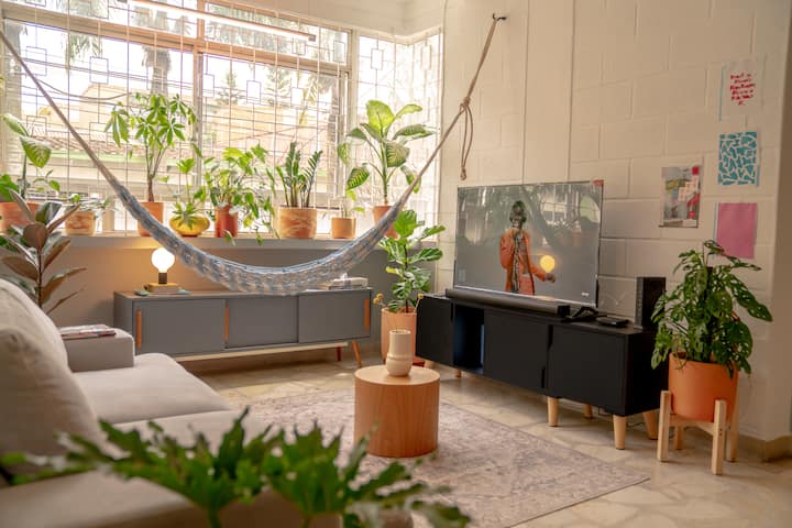 Spacious 3br Laureles | Family + Nomad Friendly - Medellín