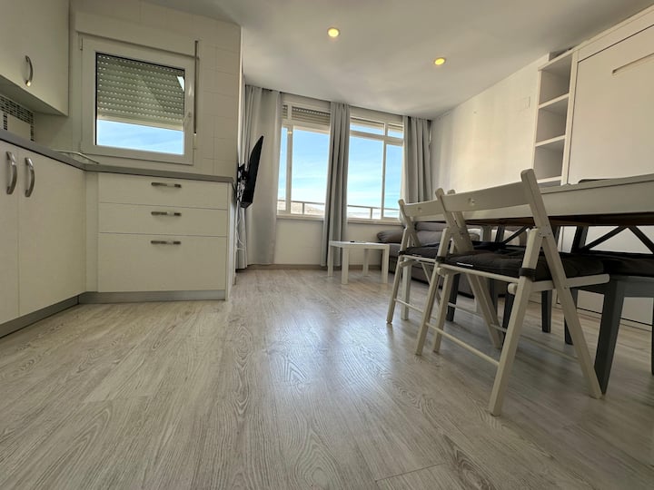 Nuevo Reformado, Wifi, Smart Tv, Centro, Playa - Torremolinos