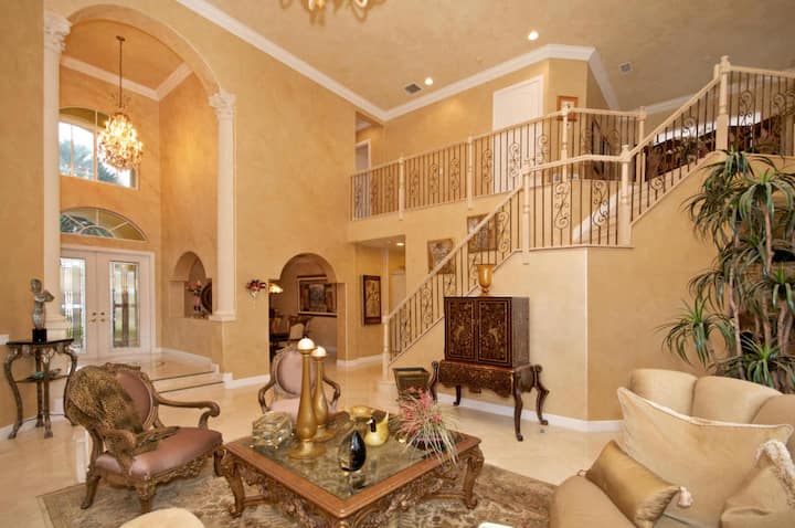 Luxe Compound - Las Vegas, NV