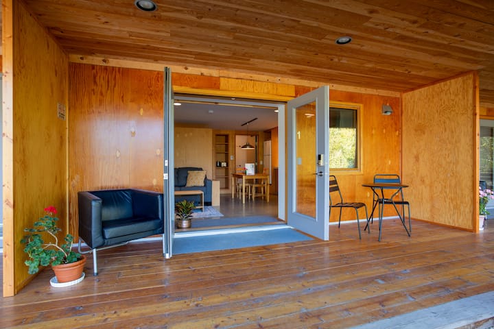 Sweet Mountain Suite #1 - Nelson