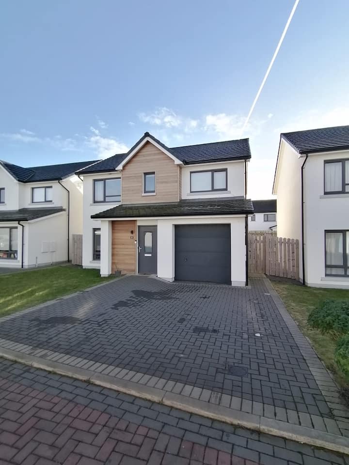 Fresh 3 Bedroom Home - Isle of Man