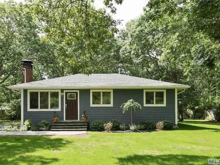 Walking On Sunshine - The Hamptons, NY