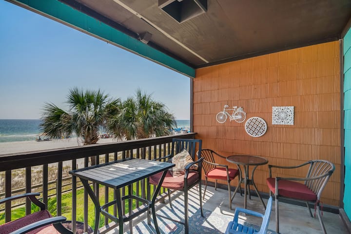 #215 Polynesian - Panama