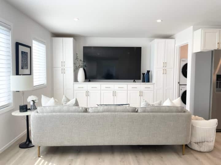 Luxe-modern South Bay Studio - Torrance, CA