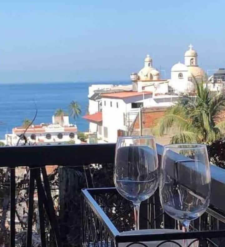 Apartment In Best Area In Pv. - Puerto Vallarta