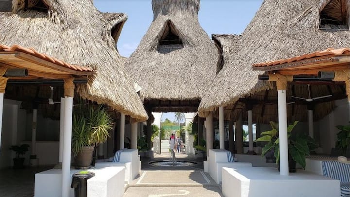Villa Playa Diamante 91 V105 - Acapulco