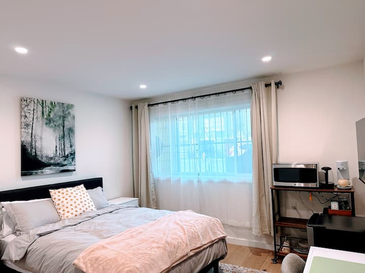 Cozy Room In The Heart Of Sf W/ Private Entrance - San Francisco, CA