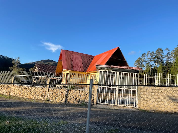 Casa Con Hermosos Paisajes - Oxapampa