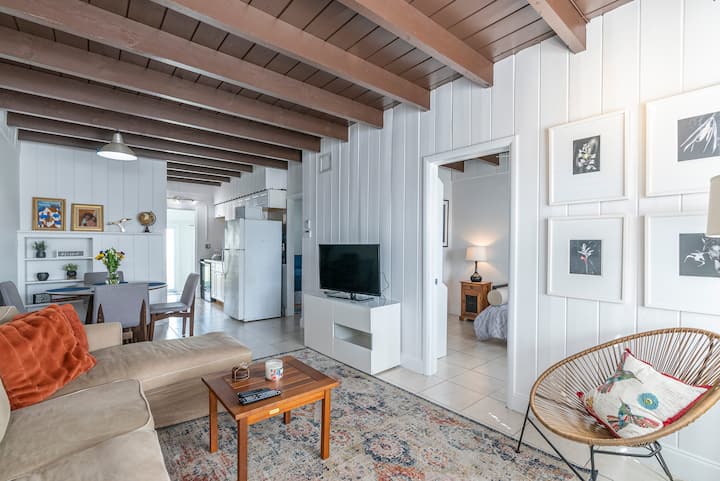 Charming And Cozy Homestead Bungalow 2 - Florida City, FL