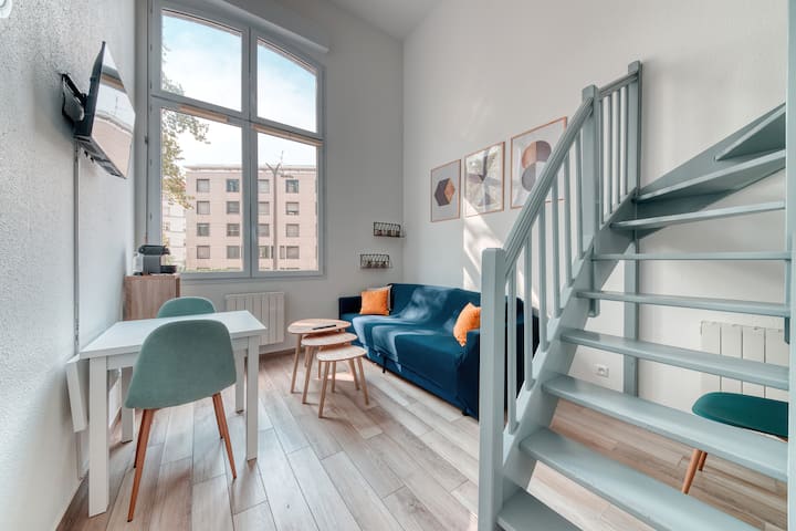 Sans-soucis - Duplex Lumineux Pour 3 Personnes - Lyon