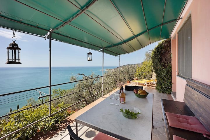 Casetta Gelsomino - İmperia, İtalya