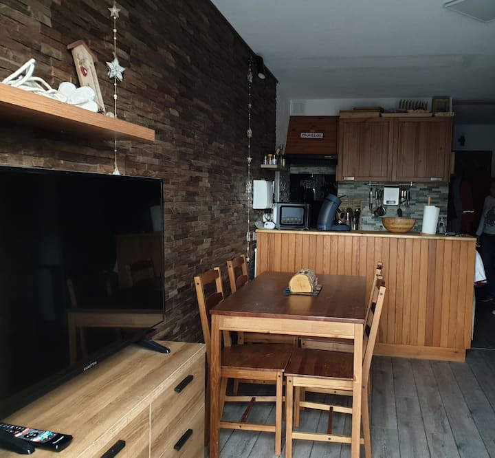 Studio Chaleureux Au Cœur De La Station De Ski - Chaillol 1600