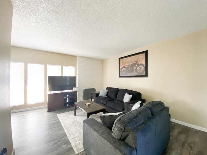 Central Modesto Duplex 1 - Modesto, CA