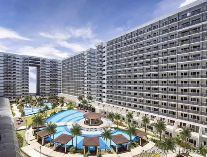 Fancy 1br Condo Front Of Moa Ikea @Shell Tower B - Manila