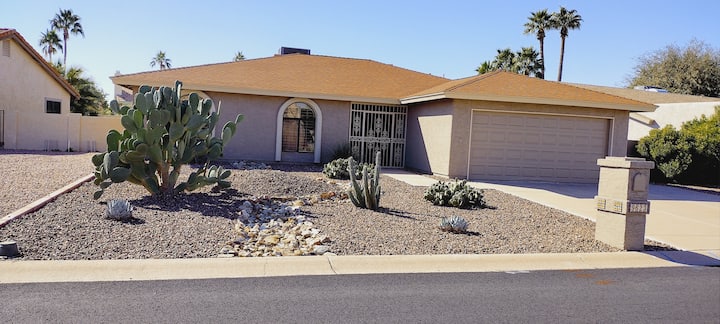 Spacious 2 Br House W/ Golf & Lakes. - Sun Lakes, AZ