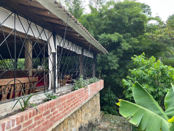 Casa En La Montaña - Silvania