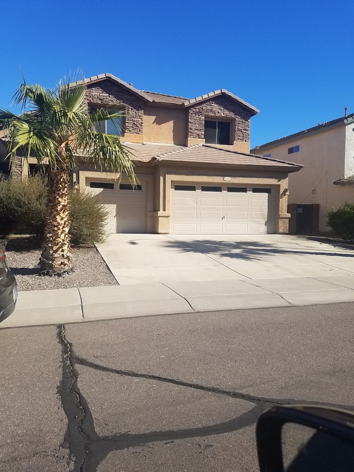 Laveen Mini Mansion - Phoenix, AZ