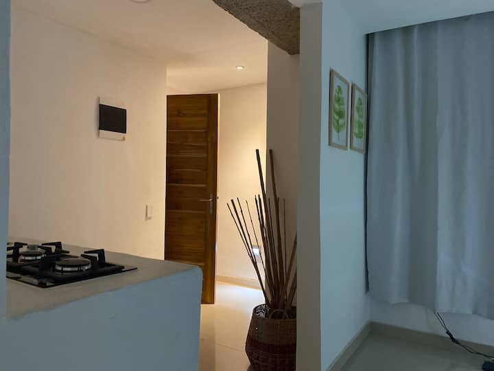 Aparta-estudió - Cartagena, Colombia