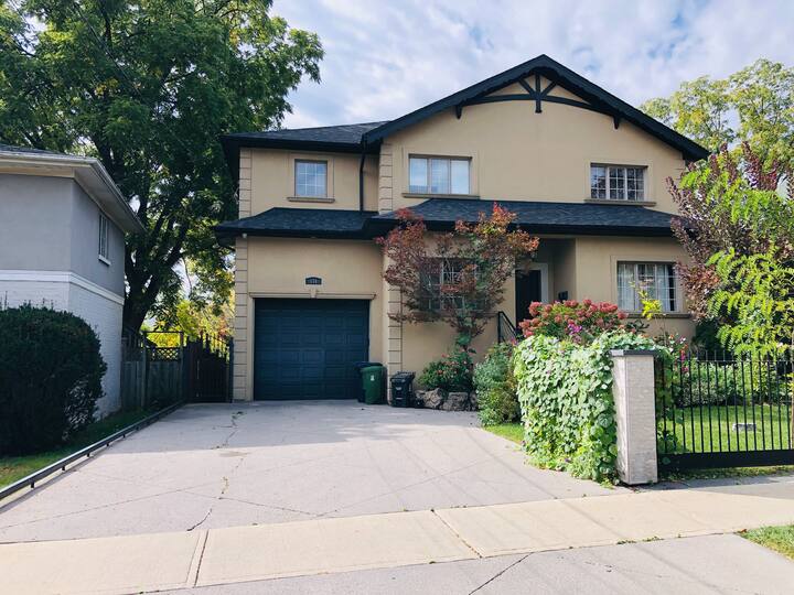 Peaceful Home In Toronto - Toronto