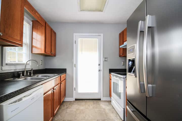 True Mates 3br Near Ft Bragg - Fayetteville, NC