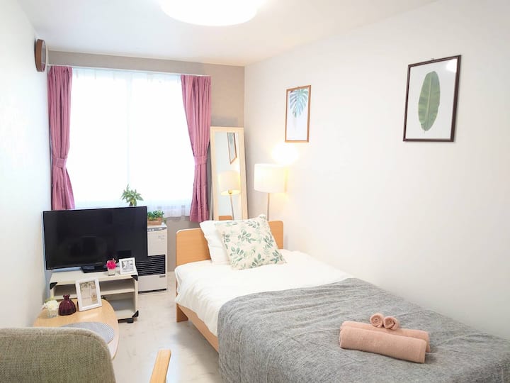 ホワイトストーン調フロアの清潔感ある日当り&通風良好な角部屋！ - Sapporo