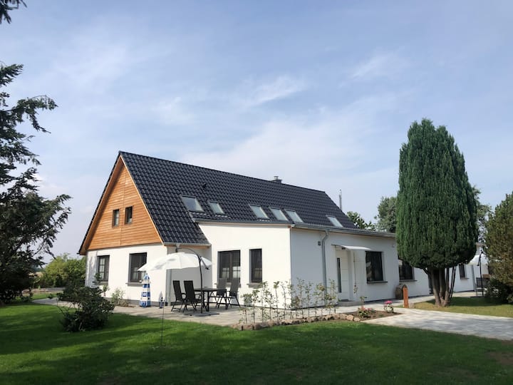 Grosse Neue 4* Ferienwohnung Beim Boddenstrand - Sundhagen