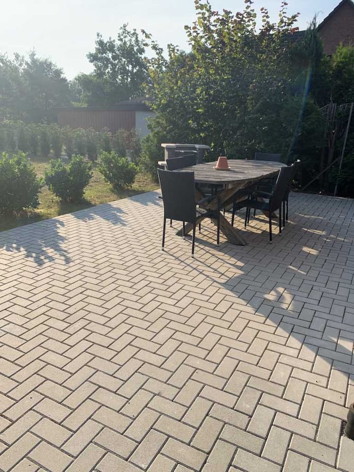 Worker House: 3br, 5beds, 1kit, 1bath - Bispingen