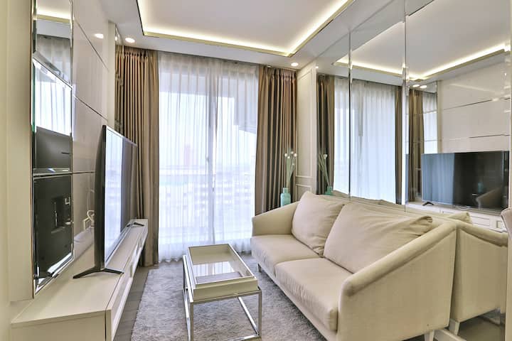 1br Apartment With Hotel Service Only 150 M To Mrt - Bangkok