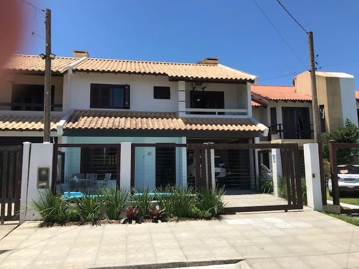 Linda Casa Para Descansar - Tramandaí