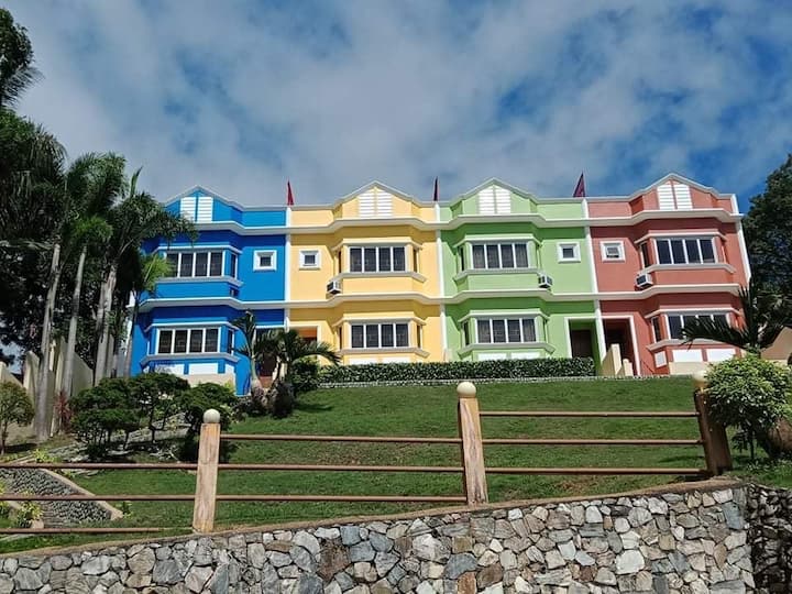 Family Vacation Homes In Galera - Puerto Galera
