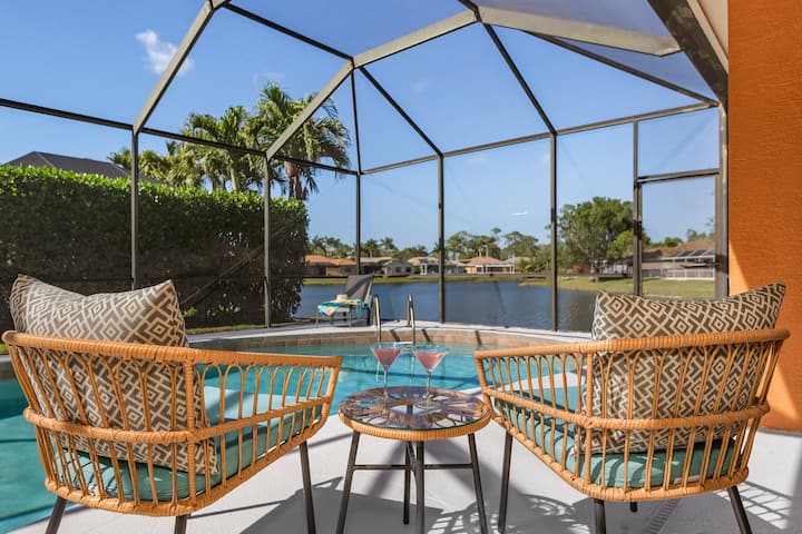 Lakeview Villa*lovely Pool Home In Gated Community - Naples, FL