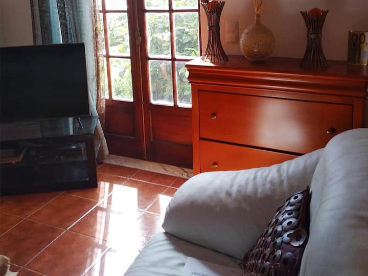Borea Yellow Villa, Santo André - Santiago do Cacém