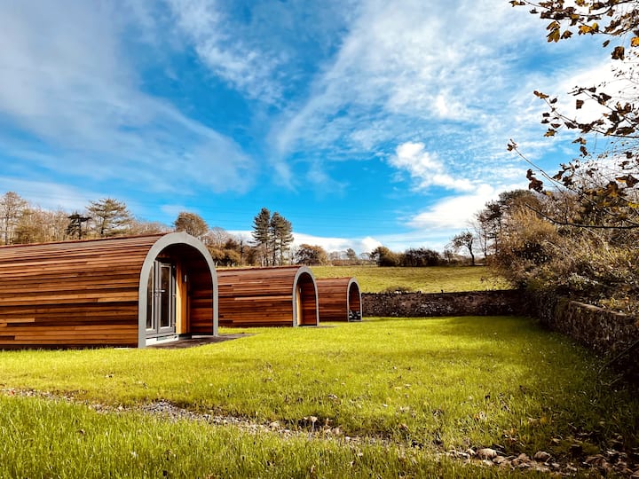 Luxury Glamping Pod & Hot Tub, Lake District(mite) - Ravenglass