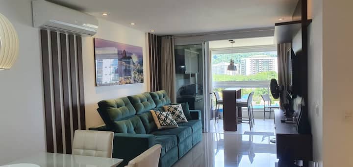 Três Quartos Cond. De Luxo Barra 10min Da Praia - Rio de Janeiro