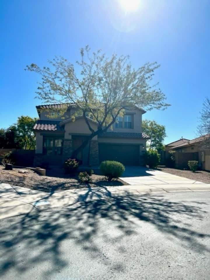 Newly Remodeled Sonoran Mountain - Peoria, AZ