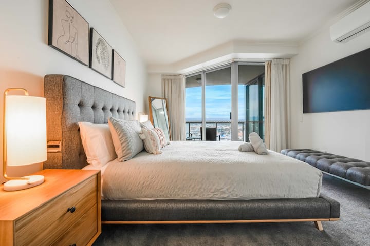 Spacious Apt With River Views+amazing Facilities! - Surfers Paradise