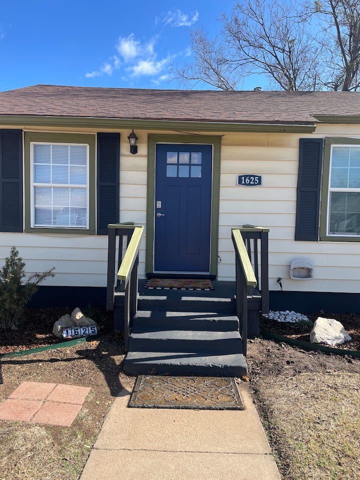 Out Of The Blue! - Abilene, TX