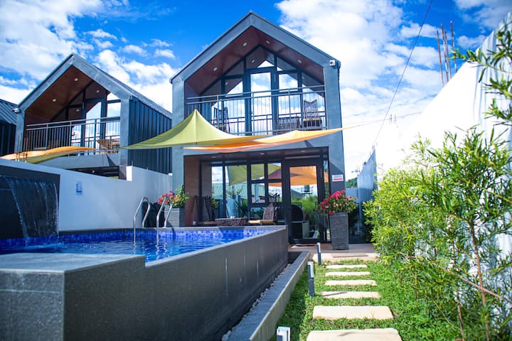 Hidden Haven Subic Bali-inspired Villa - Castillejos