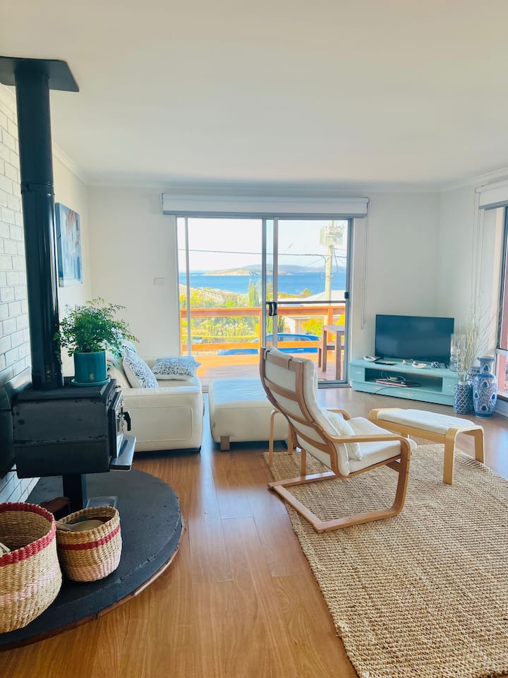 Peaceful Beachside Charm - Albany
