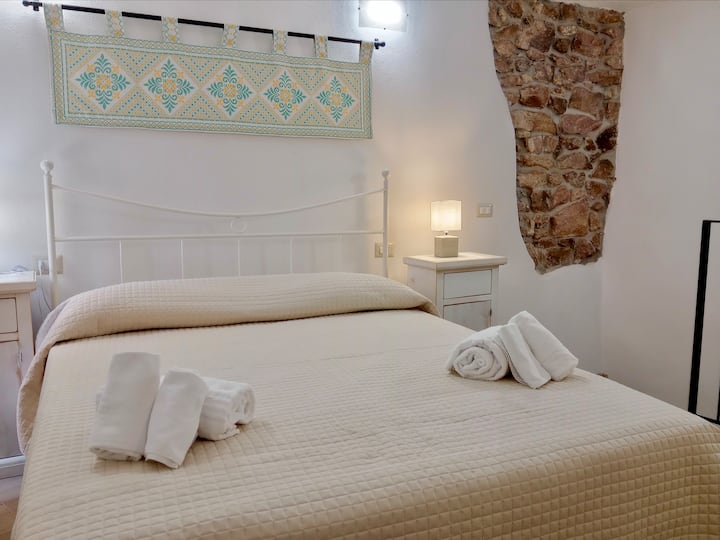 Sardinian Gallery Su Bindu - Bosa