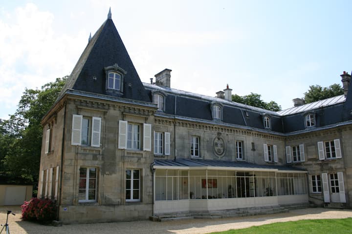 Bienvenue Au Gîte Du Château De Roberville - Compiègne