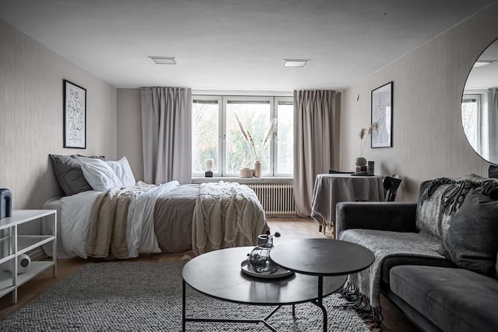 Room With Sofa Long Term, Minimum One Month - Stockholm