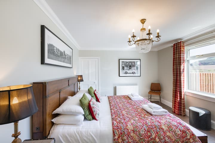 Cannich Cottage, Parbroath Farm - Cupar