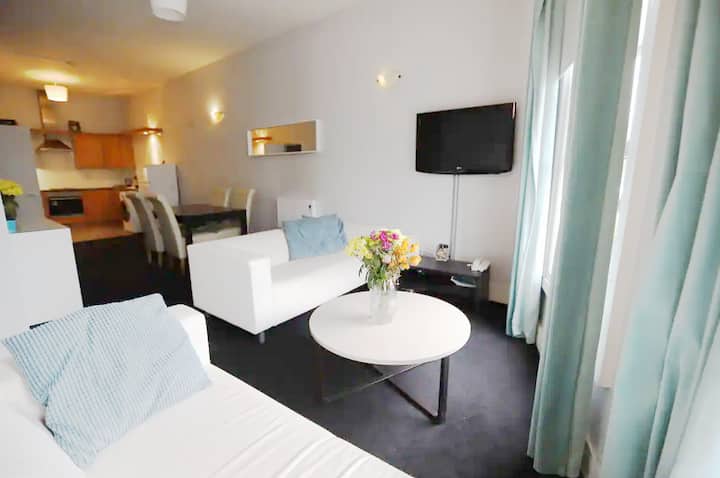 Riverview 2 Bed Temple Bar - Dublin