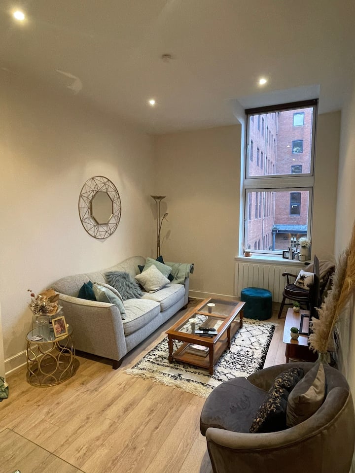Central Location Stylish Flat - Free Parking - Edinburgh