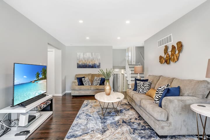 Homewood Rental - Cherrywood Ln - Country Club Hills, IL