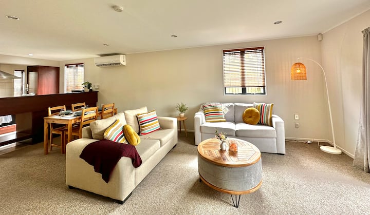 Cosy Townhouse In Central Epsom - Auckland