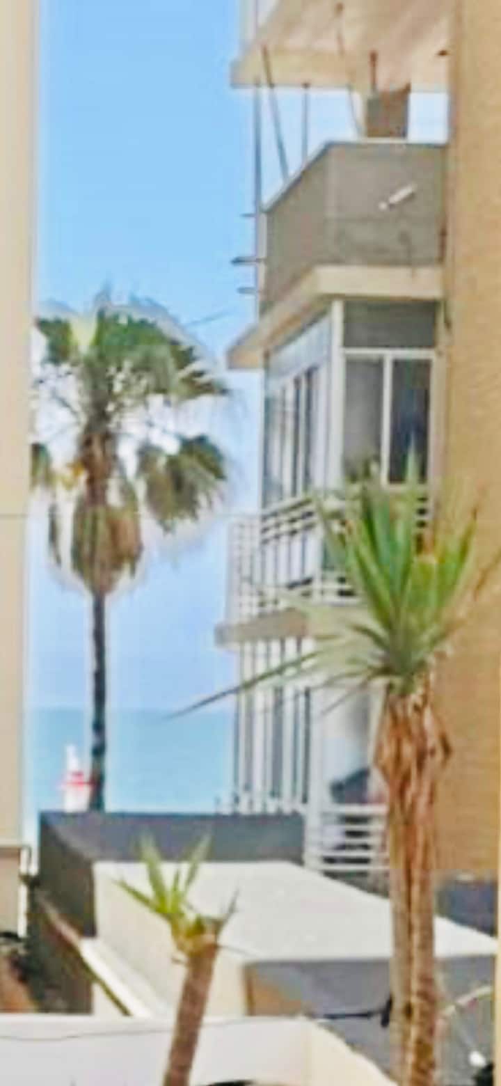 Precioso Piso A Pie De Playa - Cádiz