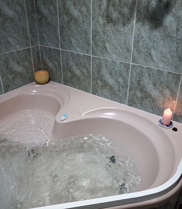 Cozy Retreat With Jacuzzi In Puerto Del Carmen - Lanzarote